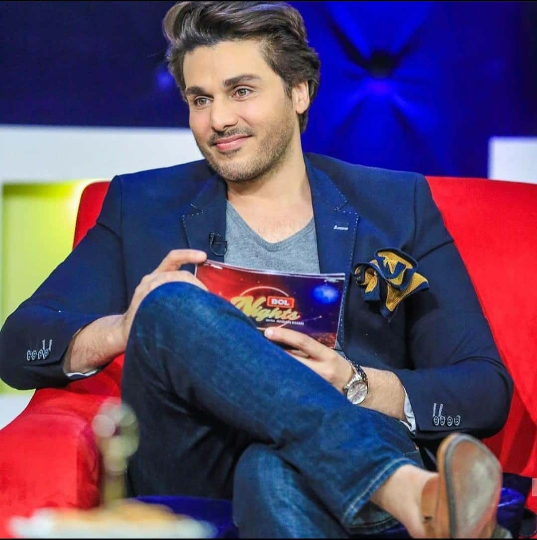 Ahsan Khan Raised His Voice For Men | Reviewit.pk