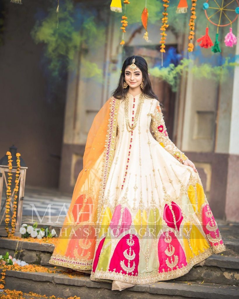 Hareem, Noor, Nimra and Zubab Rana Beautiful Latest Photo Shoot for ...