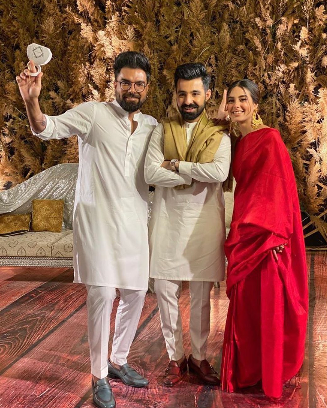 Sadia Ghaffar And Hassan Hayat Khan Got Nikkahfied | Reviewit.pk