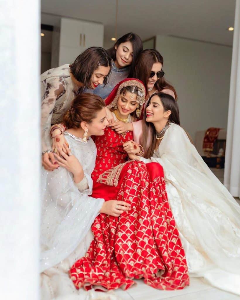 Ahad Raza Mir and Sajal Ali New HD Pictures from Their Nikah | Reviewit.pk