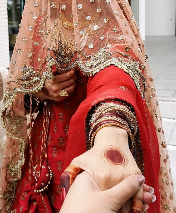 Ahad Raza Mir and Sajal Ali New HD Pictures from Their Nikah | Reviewit.pk