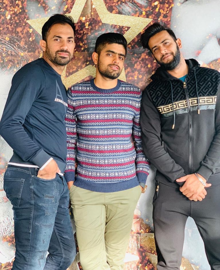 Babar Azam is a Friend of All – Here is WHY? | Reviewit.pk