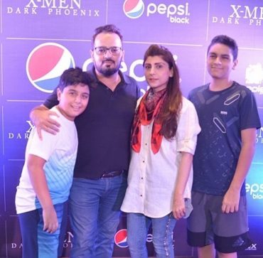 Exclusive Family Pictures of Jerjees Seja – CEO of ARY Digital Network ...