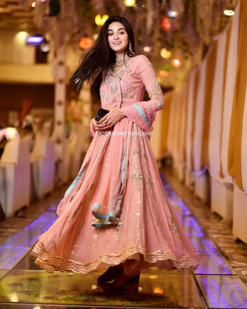 Actress Anmol Baloch Latest Beautiful Pictures | Reviewit.pk