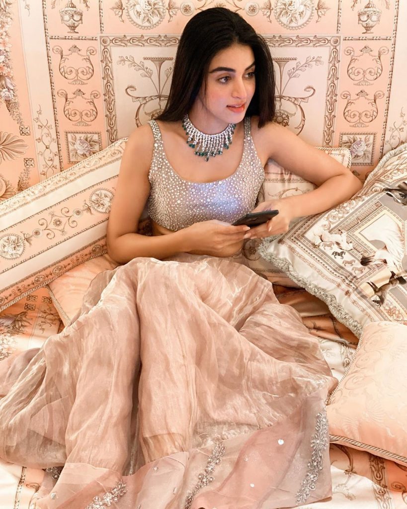 Actress Anmol Baloch Latest Beautiful Pictures | Reviewit.pk