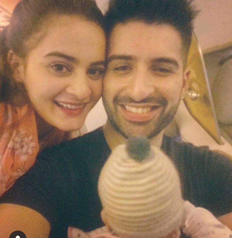 Muneeb Butt Celebrating Birthday With family During Quarantine ...