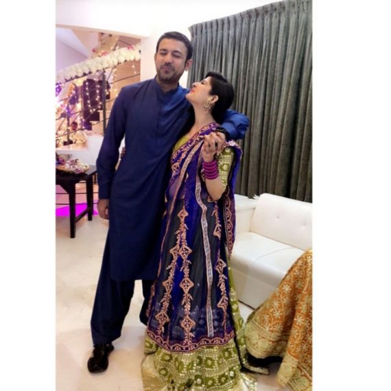 Sanam Baloch And Family - 55 Adorable Photographs | Reviewit.pk