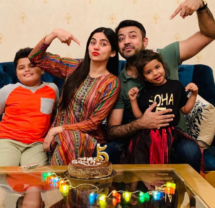 Sanam Baloch And Family - 55 Adorable Photographs | Reviewit.pk