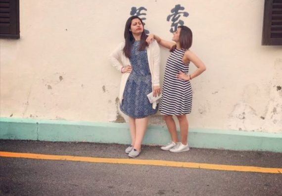 Iqra Aziz Sister Sidra Aziz - 20 Beguiling Photographs | Reviewit.pk