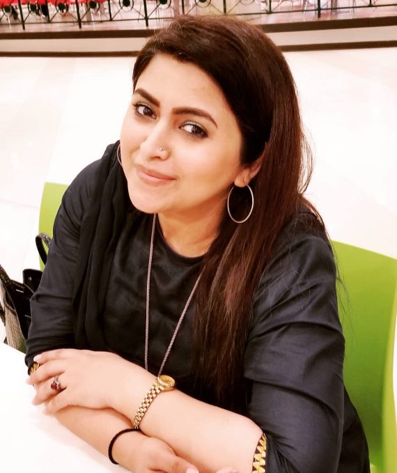 Maya Khan Shares Reason Of Her Divorce | Reviewit.pk