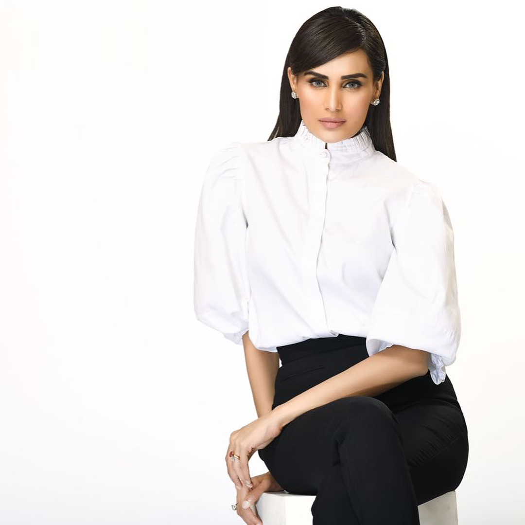 Mehreen Syed Gets Emotional While Sharing Her Story | Reviewit.pk