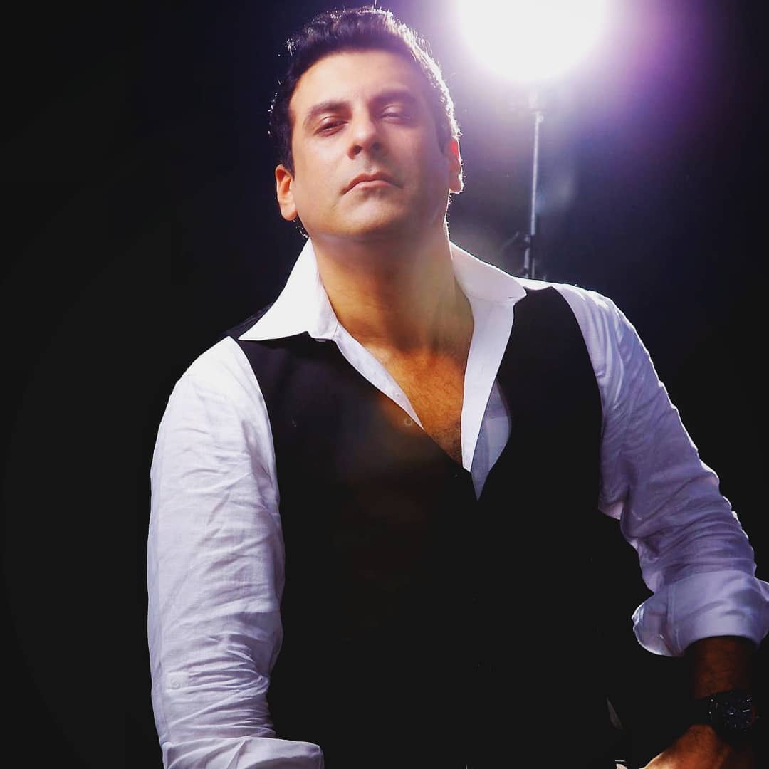 Shamoon Abbasi Refused To Work With Priyanka Chopra | Reviewit.pk