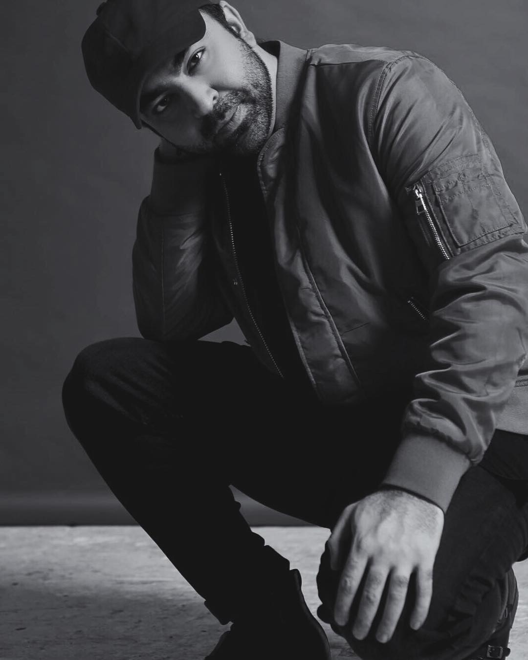 Let us Get To Know Adnan Qazi – The Talent HUB | Reviewit.pk