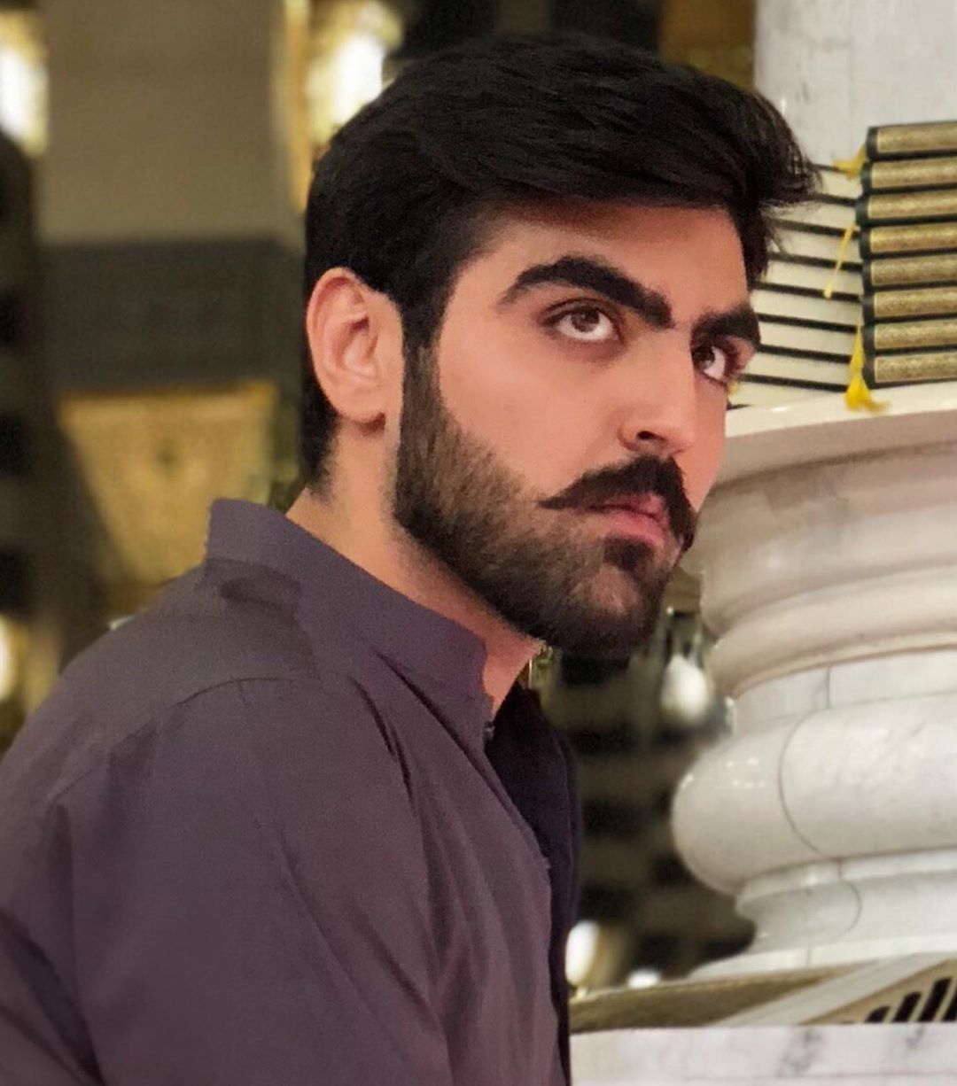 Hasnain Lehri- Complete Information | Reviewit.pk