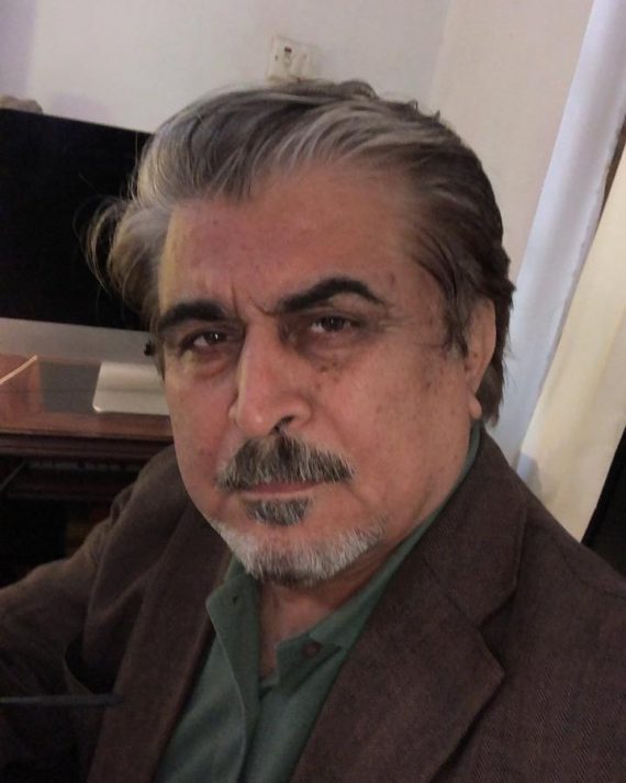 Amazing Family Pictures of Veteran Actor Jamal Shah | Reviewit.pk