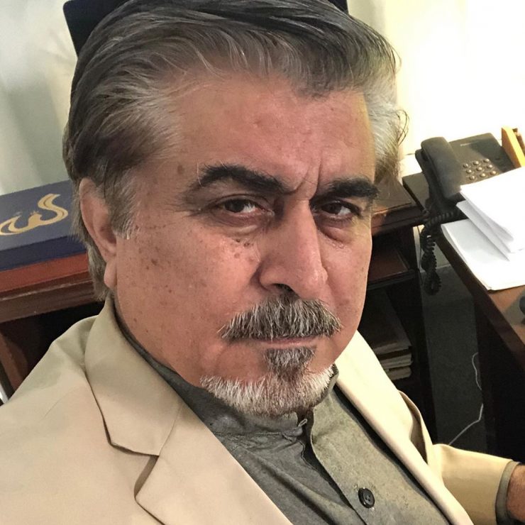 Amazing Family Pictures of Veteran Actor Jamal Shah | Reviewit.pk