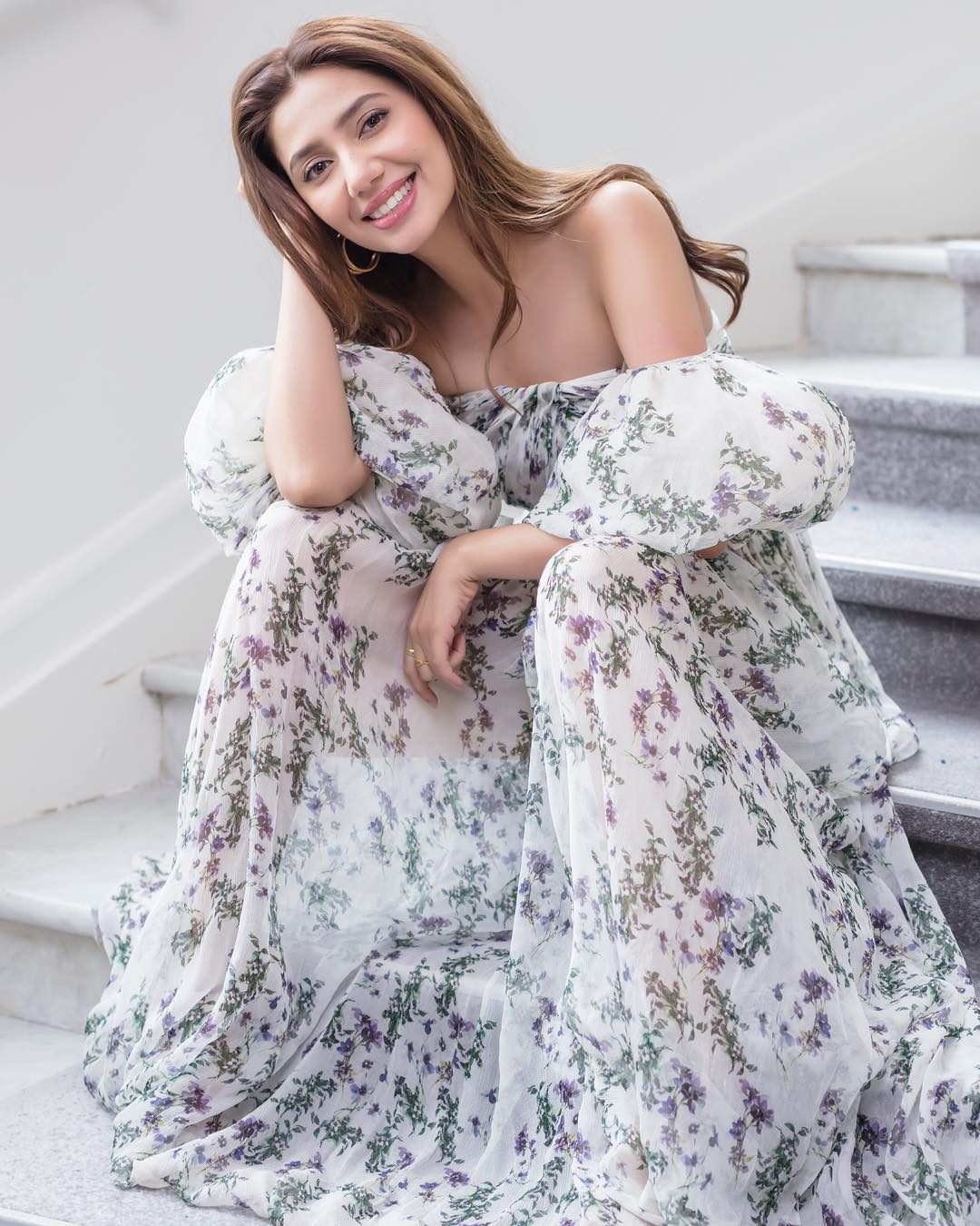 20 Times Mahira Khan Stunned Us With Her Attire | Reviewit.pk