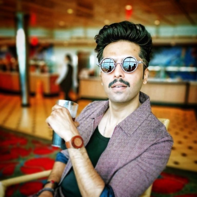 Ravishing Photos of Fahad Mustafa You Should Not Miss to See | Reviewit.pk
