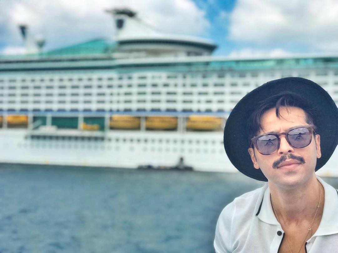 Ravishing Photos of Fahad Mustafa You Should Not Miss to See | Reviewit.pk