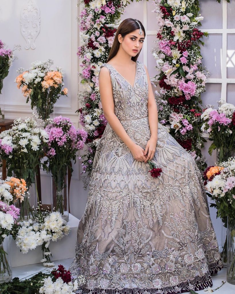 Beautiful Sajal Ali's Clicks From Her Bridal Photo Shoots | Reviewit.pk