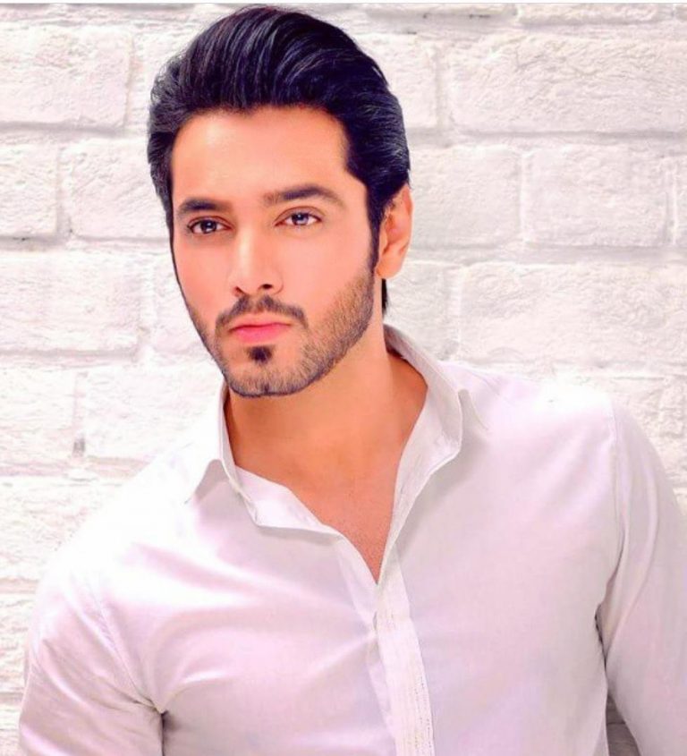 Best Clicks of Wahaj Ali From Photoshoots | Reviewit.pk