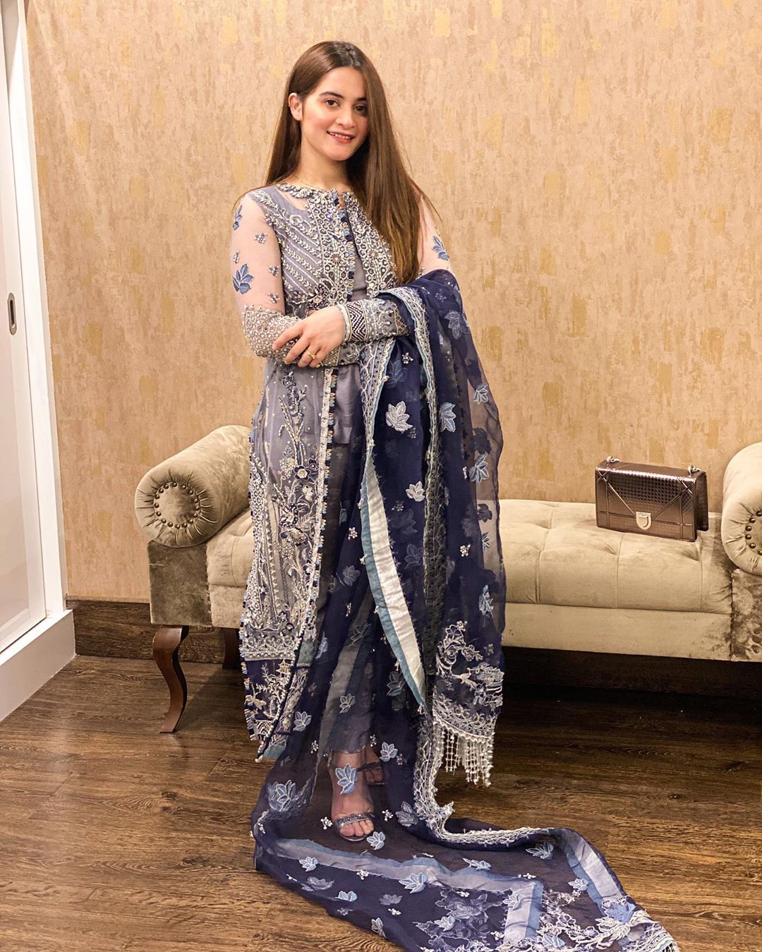 Minal Khan Reveals Best Part Of Her Life | Reviewit.pk