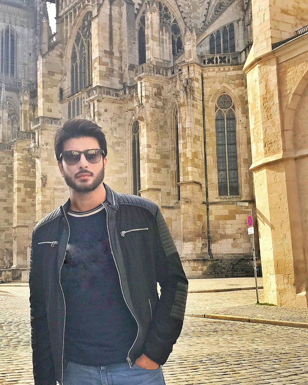 Imran Abbas Sings OST Of Khuda Aur Muhabbat | Reviewit.pk