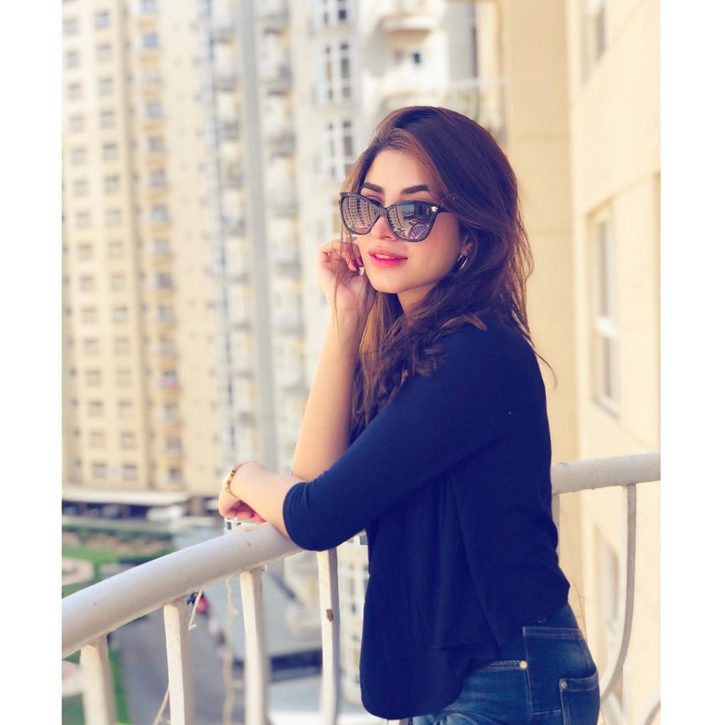 Gorgeous Kinza Hashmi Latest Beautiful Pictures | Reviewit.pk