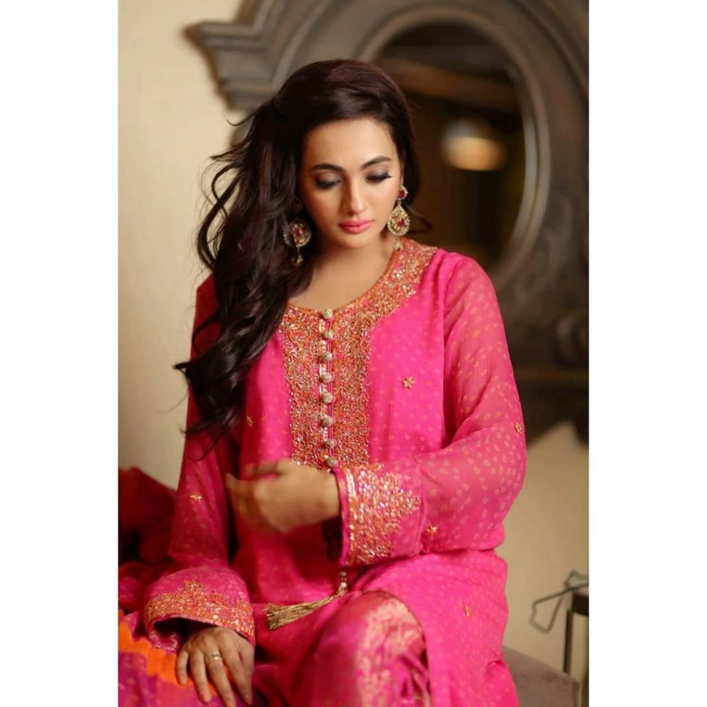 Suzain Fatima Latest Beautiful Pictures from Instagram | Reviewit.pk