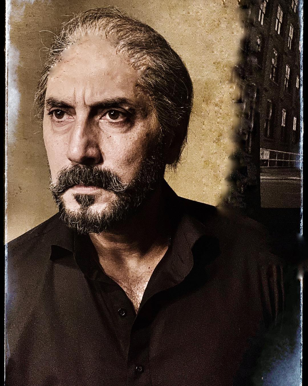 The Fun Pictures of Adnan Siddiqui Will Make You Smile | Reviewit.pk