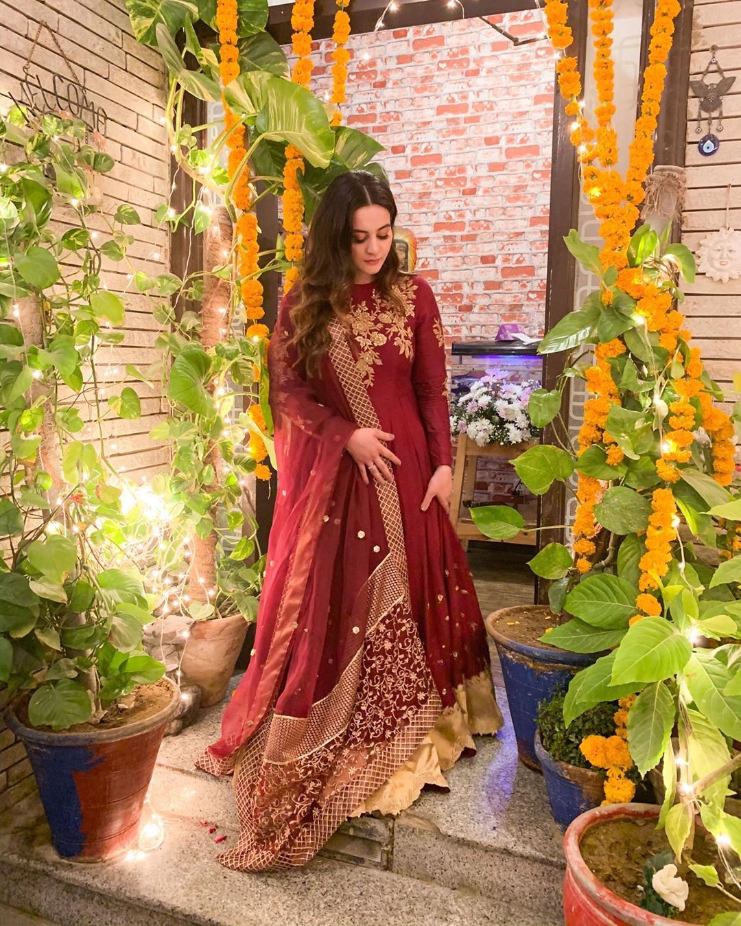 20 Best Dresses Of Aiman Khan | Reviewit.pk