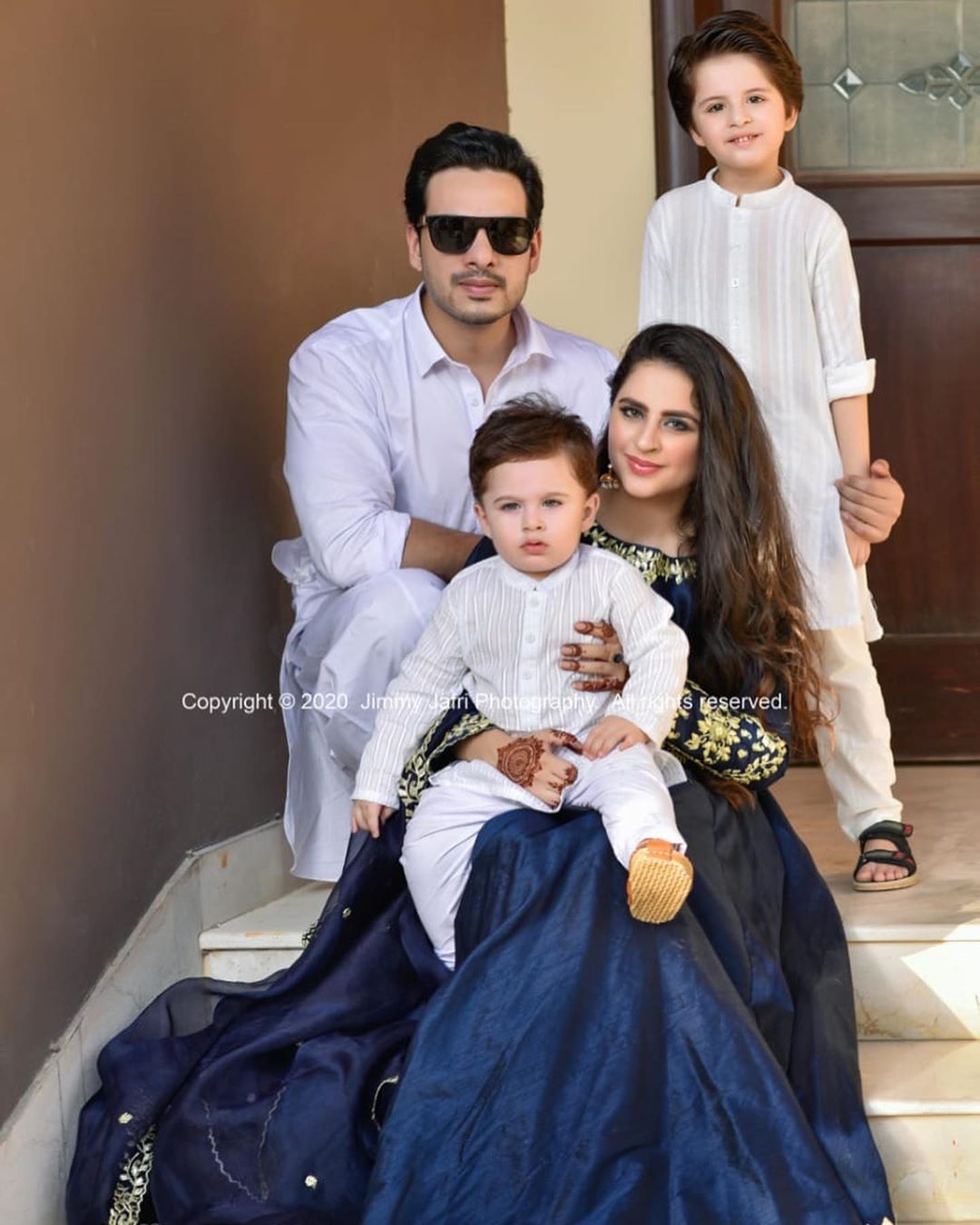 Pakistani Celebrities & Their Children Who Twinned In Similar Dresses ...