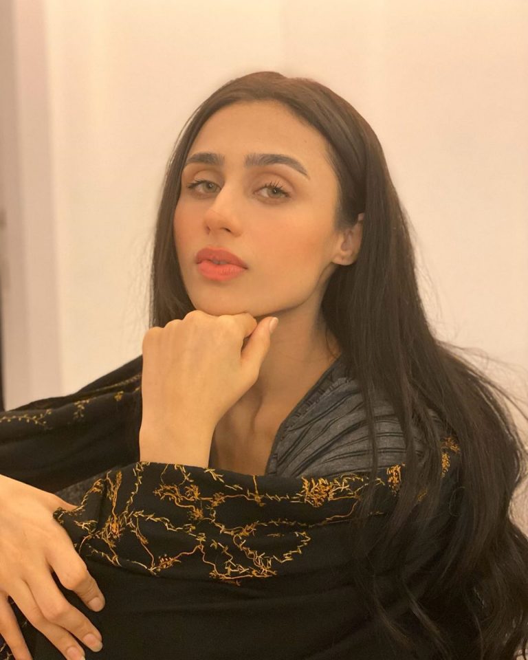 30 Most Glowing Pictures of Mashal Khan | Reviewit.pk