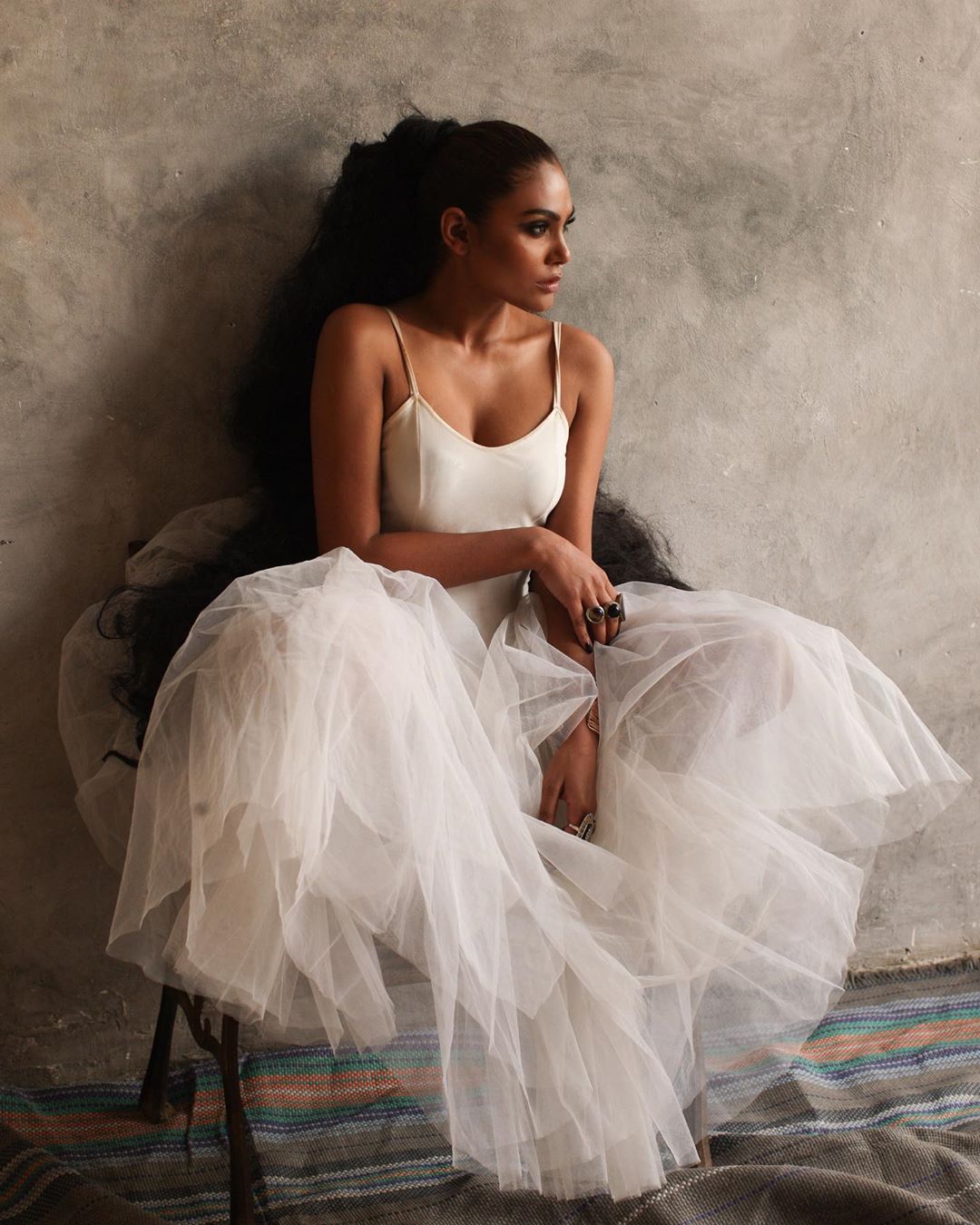 Knowing All about Zara Abid – The Model Who Escape Death | Reviewit.pk