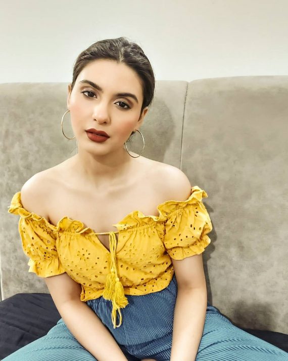 Celebrity Couple Haris Waheed and Maryam Fatima Beautiful Pictures ...