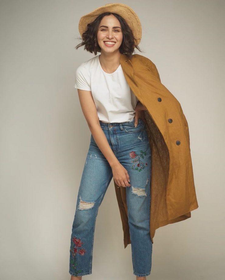 Nimra Khan is Looking Gorgeous in Her New Look | Reviewit.pk