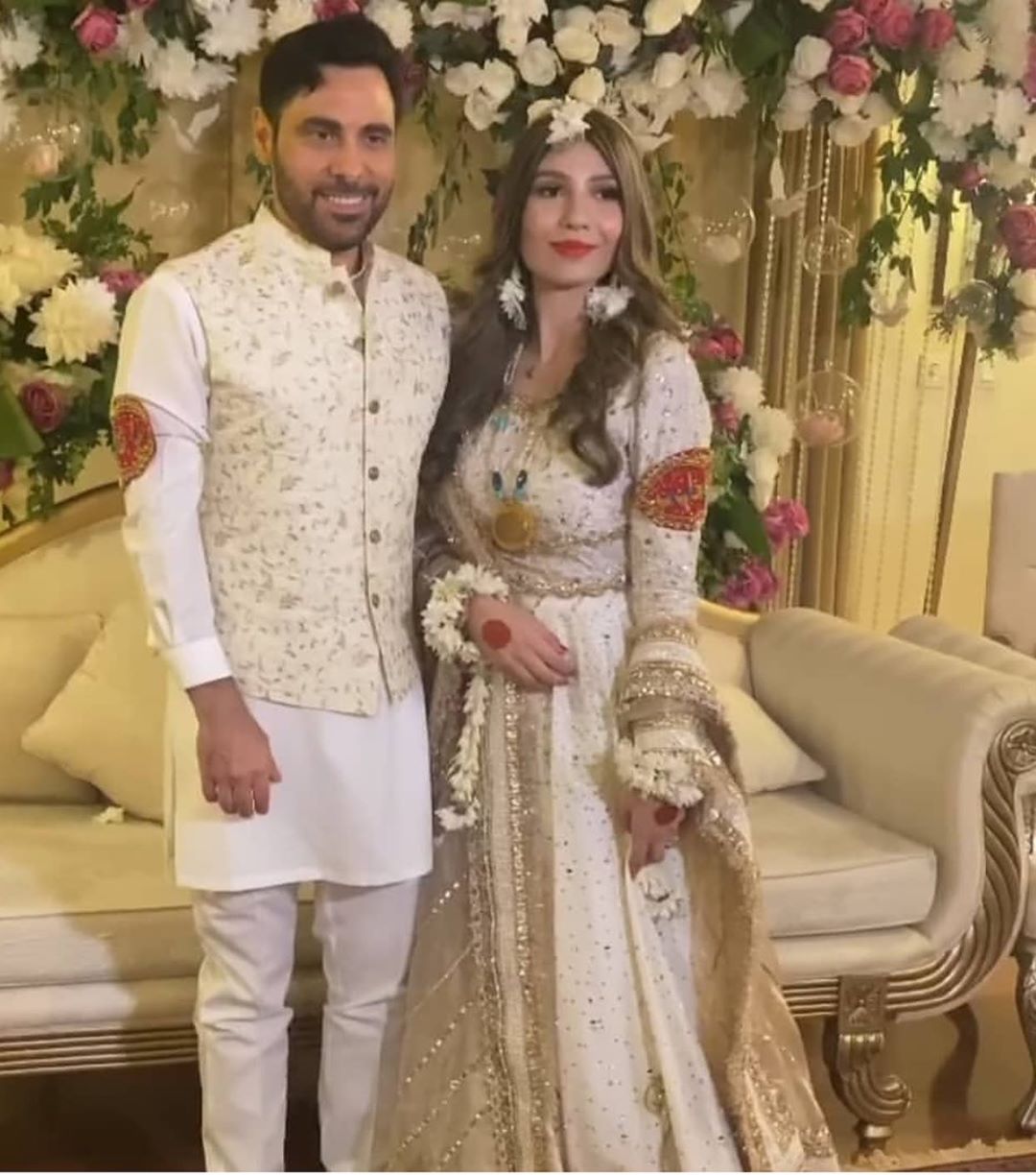 Singer Haroon Rashid Tied The Knot | Reviewit.pk