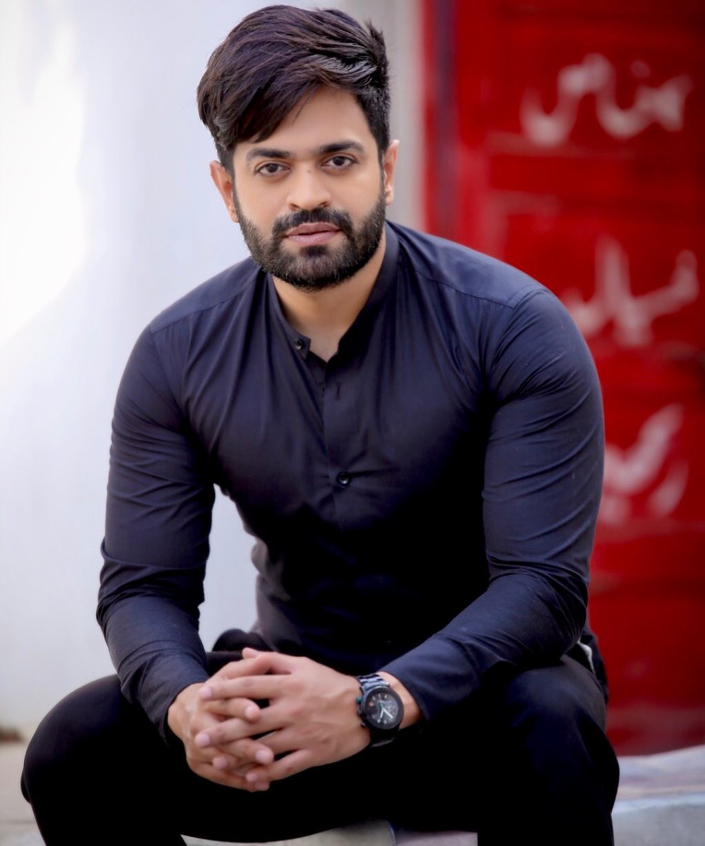 Actor Naveed Raza Shares How He Recovered From Coronavirus | Reviewit.pk