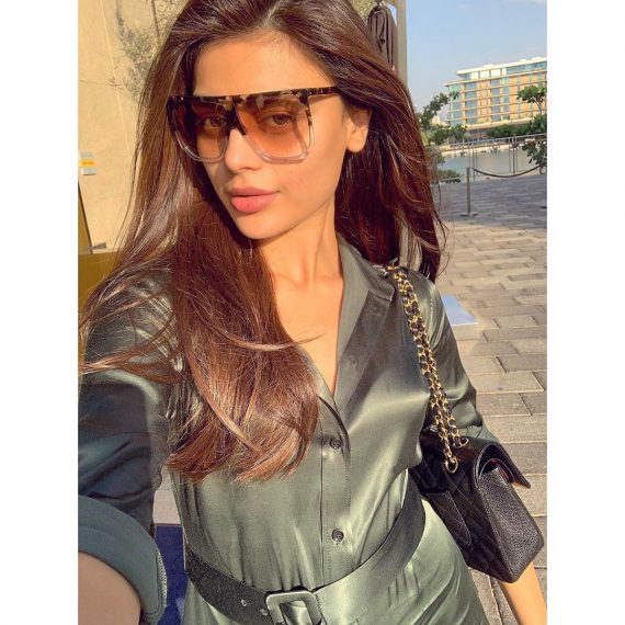 Sadaf Kanwal Wanted To Be Actor First, Before Getting Married | Reviewit.pk