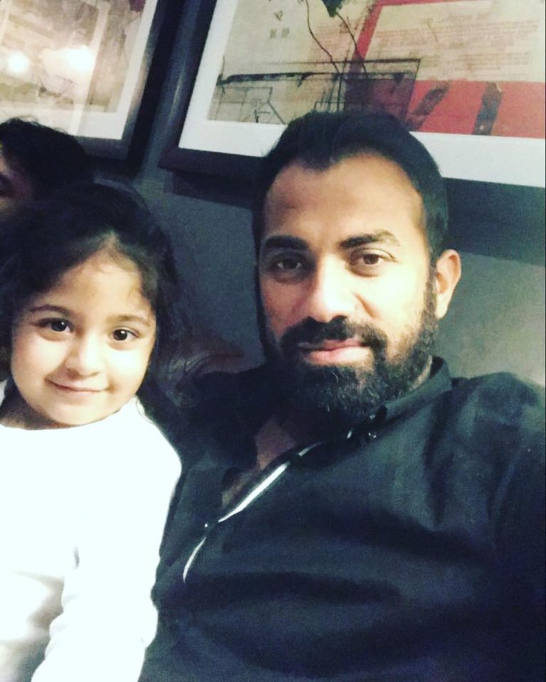 Wahab Riaz Wife - Romantic Pictures | Reviewit.pk