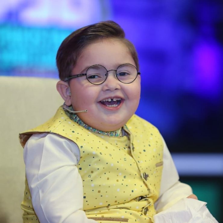 Ahmed Shah Earns Two YouTube Play Buttons | Reviewit.pk