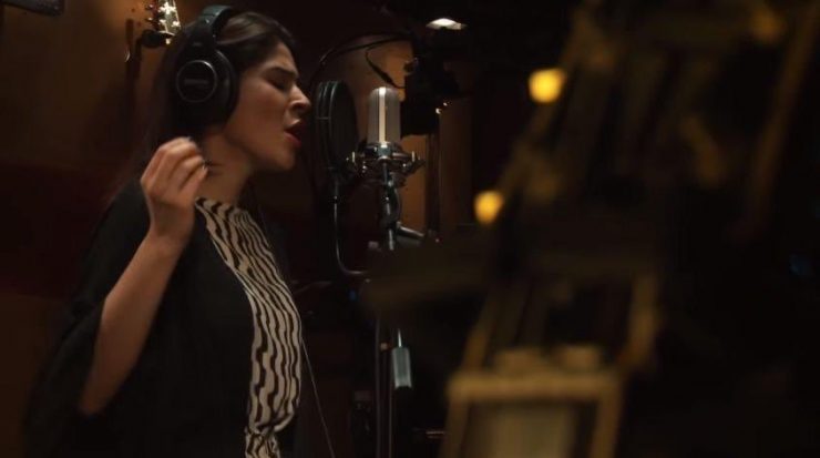 Pakistani Actors Who Are Passionate About Singing | Reviewit.pk