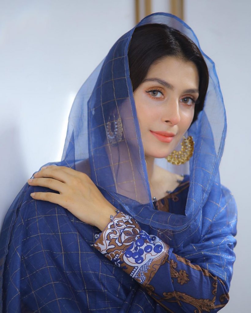 Ayeza Khan Beautiful Pictures from Her Recent Photo Shoots | Reviewit.pk