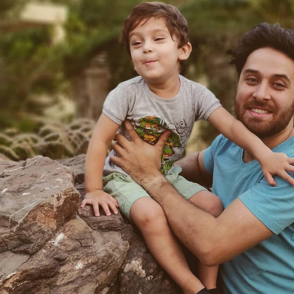 Actor Haroon Shahid with his Wife Palwashay and Kids - Latest Pictures ...