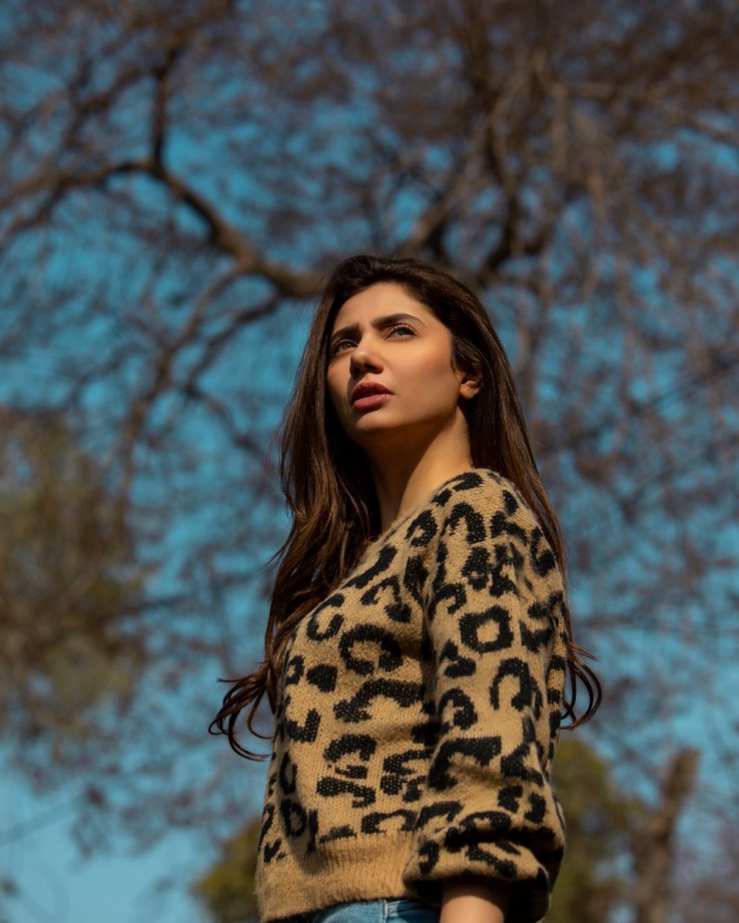 Here Is Mahira And Asim's Brilliant Dance Performance | Reviewit.pk