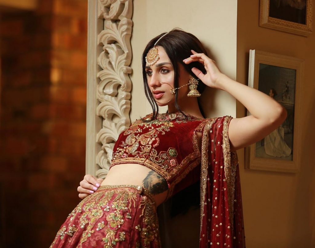 Actress Mashal Khan Latest Beautiful Photo Shoot | Reviewit.pk