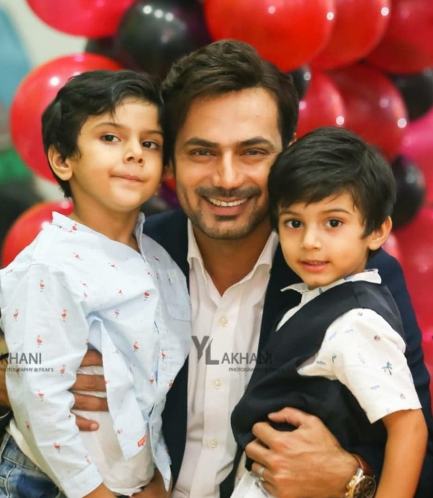 Best Moments of Celebrity Fathers With Their Children | Reviewit.pk