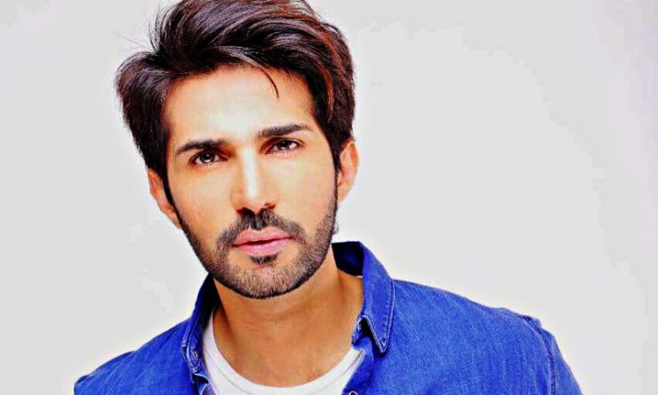 Pakistani Actors Who Are Passionate About Singing | Reviewit.pk