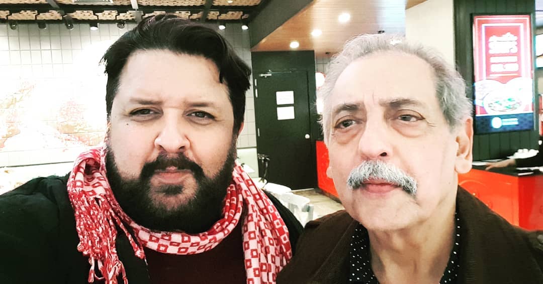 Unseen Pictures of Rehan Sheikh with Friends at Work | Reviewit.pk