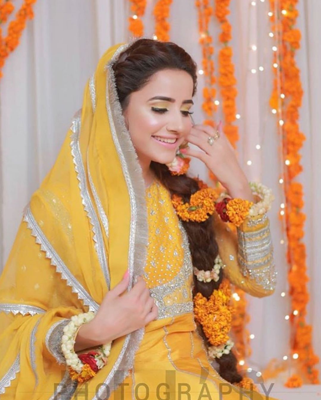 Actress Saniya Shamshad Shares Beautiful Video & Pictures From Her ...